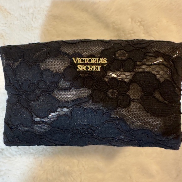 Victoria's Secret | Bags | Victorias Secret Lace Makeup Bag Cosmetic ...